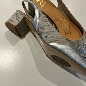 Amalfi | Shoes | Amalfi Silver Floral Womens Shoes 75 Sling Back ...
